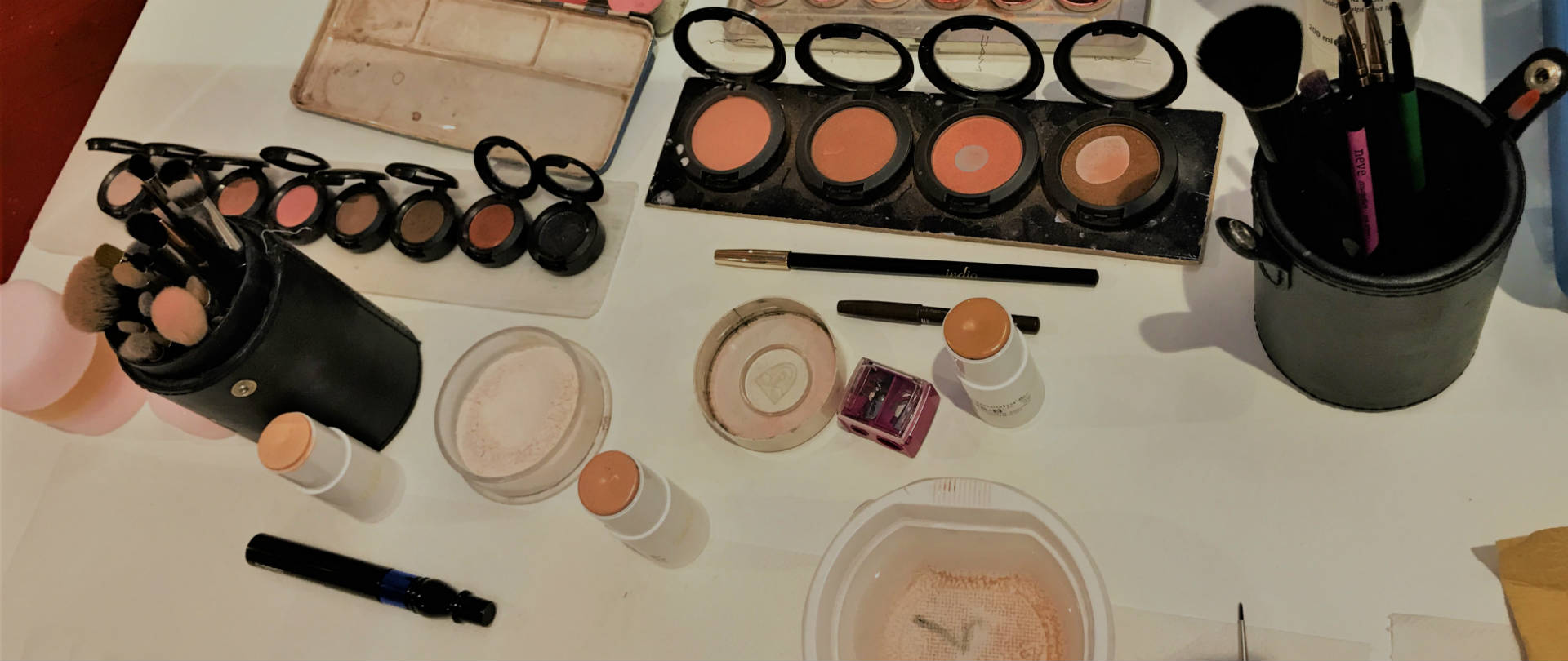 Sbc Makeup Kit | Saubhaya Makeup